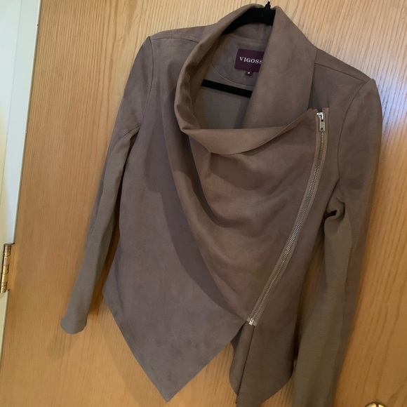 Vigoss | Jackets & Coats | Euc Vigoss Faux Suede Moto Jacket With Asymmetrical Zip Size S | Poshmark